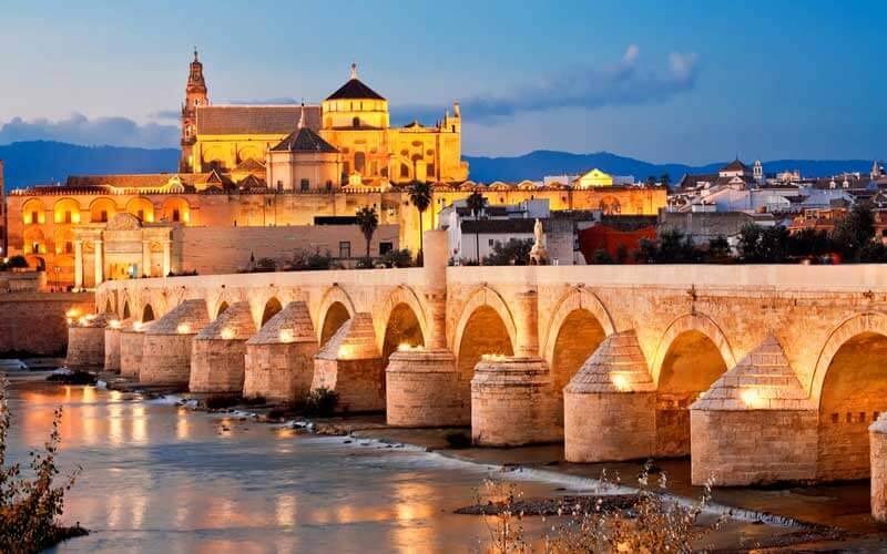 Minitour di Pasqua a Castiglia, prenota e parti con HappyAge