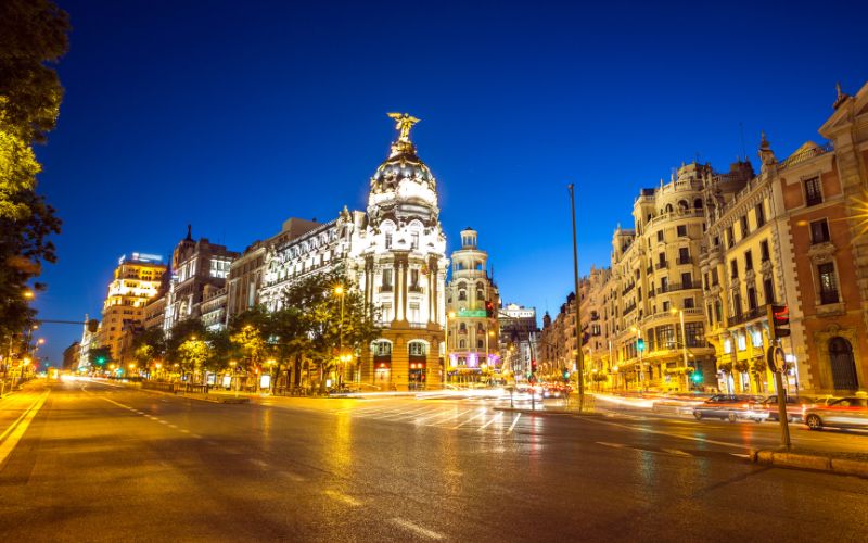 Minitour di Pasqua a Castiglia, prenota e parti con HappyAge